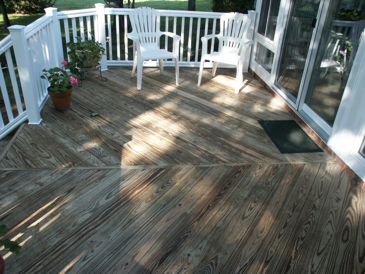 3 Reasons to Install a New Deck This Spring | Fence & Deck Connection Blog