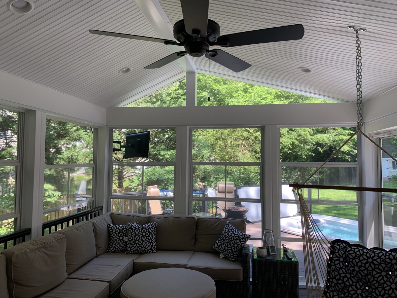 Project of the Month: Crofton Screened Porch & Deck | Fence & Deck ...