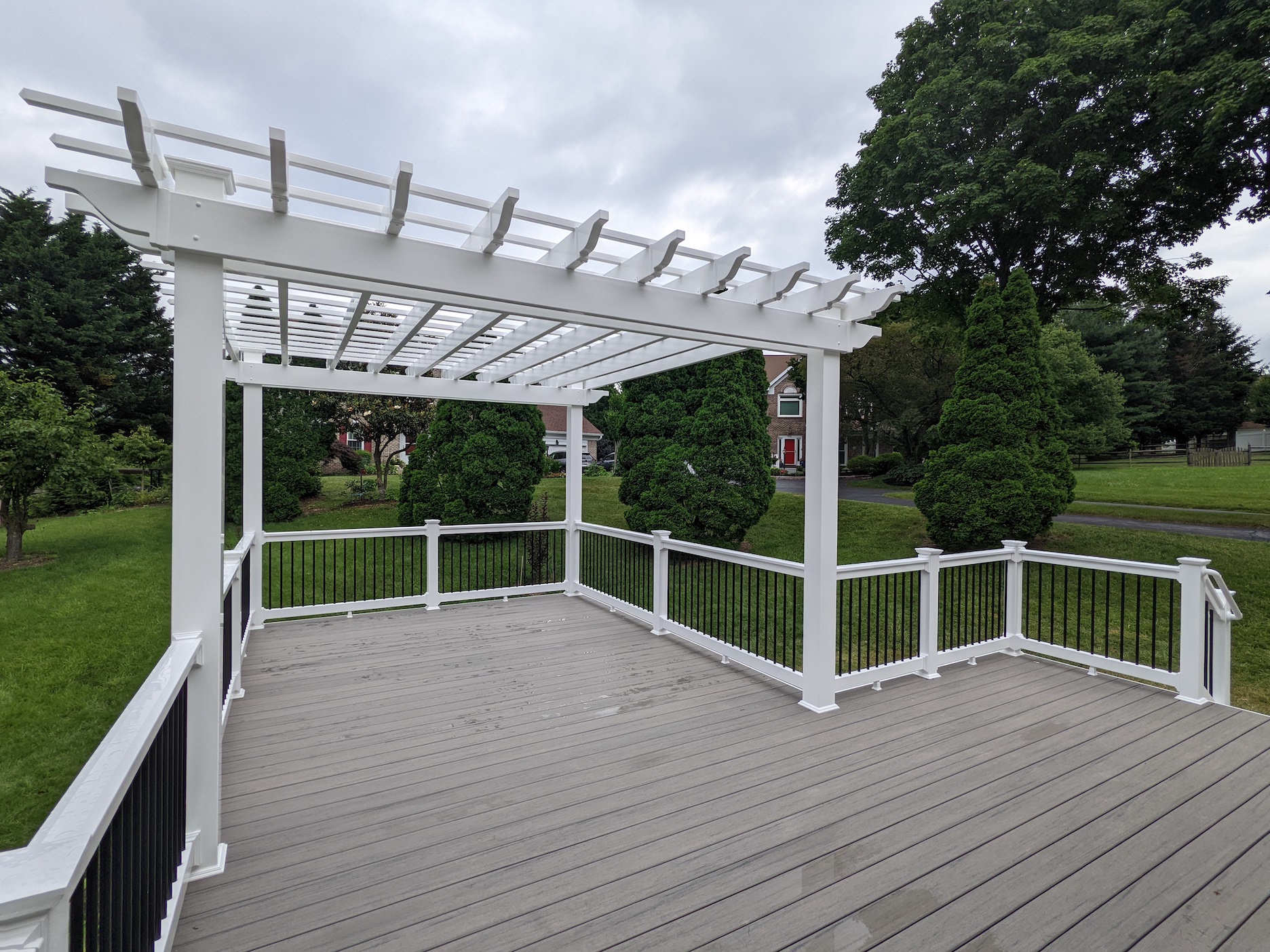 Makeover Monday: TimberTech Deck & Pergola in Ellicott City | Fence ...