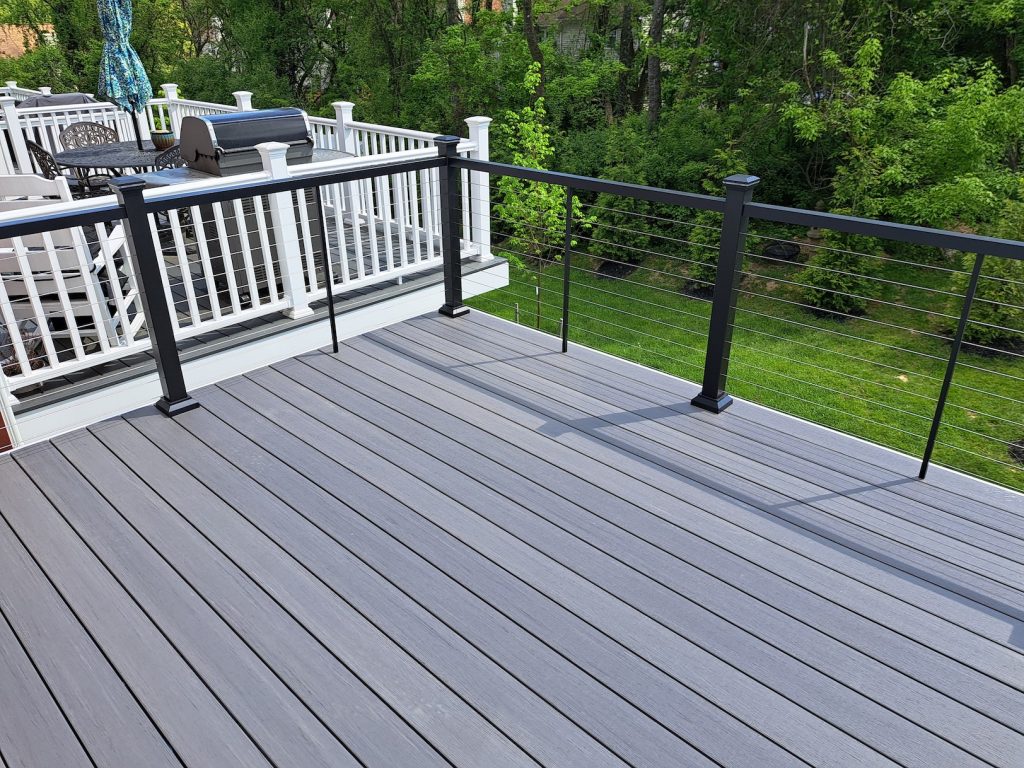 Cable Rail Townhome Deck in Parkville, MD: Makeover Monday | Fence ...