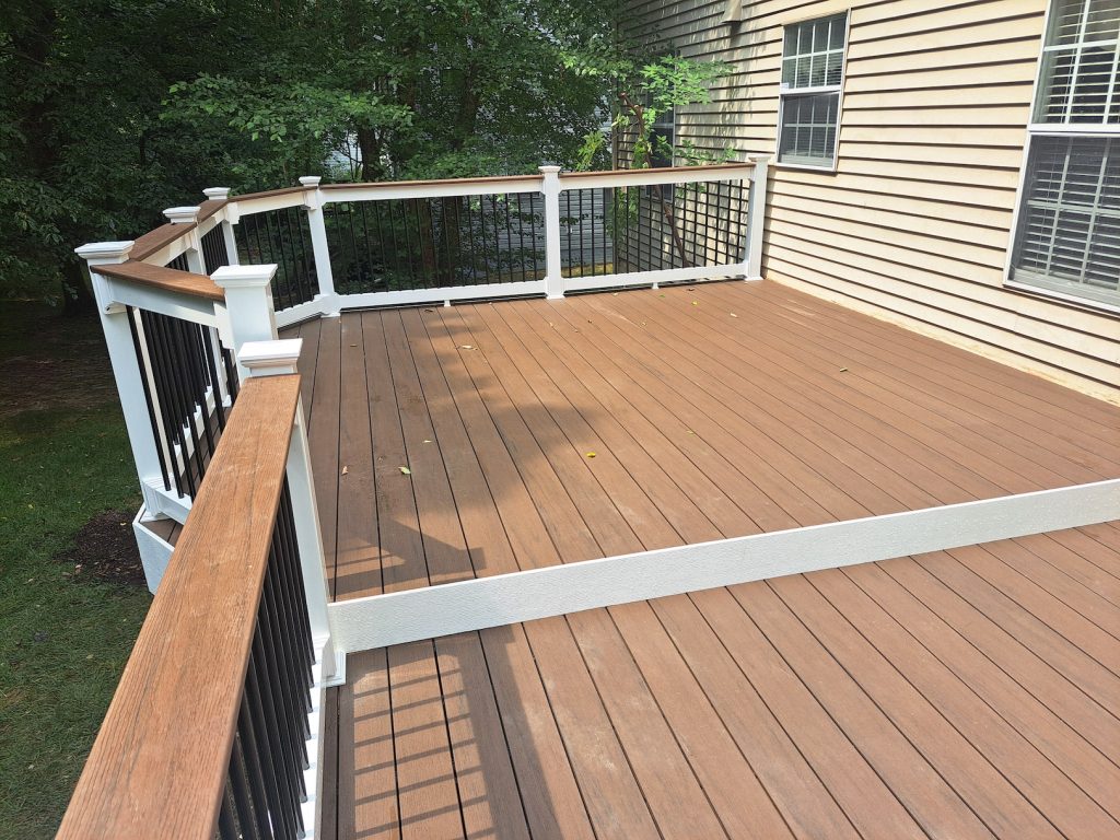 TimberTech Deck in Dark Cocoa: Makeover Monday | Fence & Deck ...