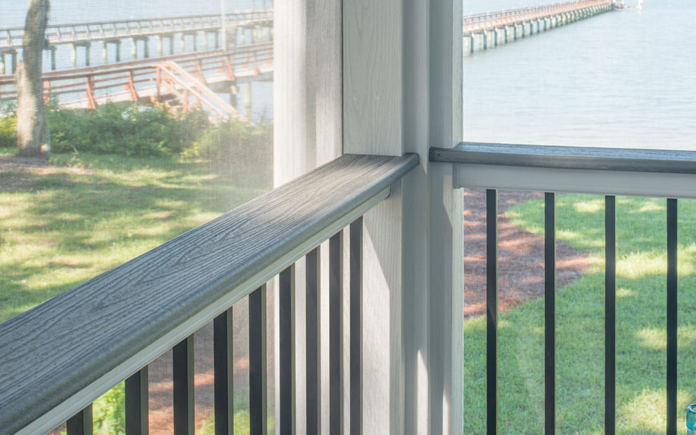 Screened Porches Options - Fence & Deck Connection