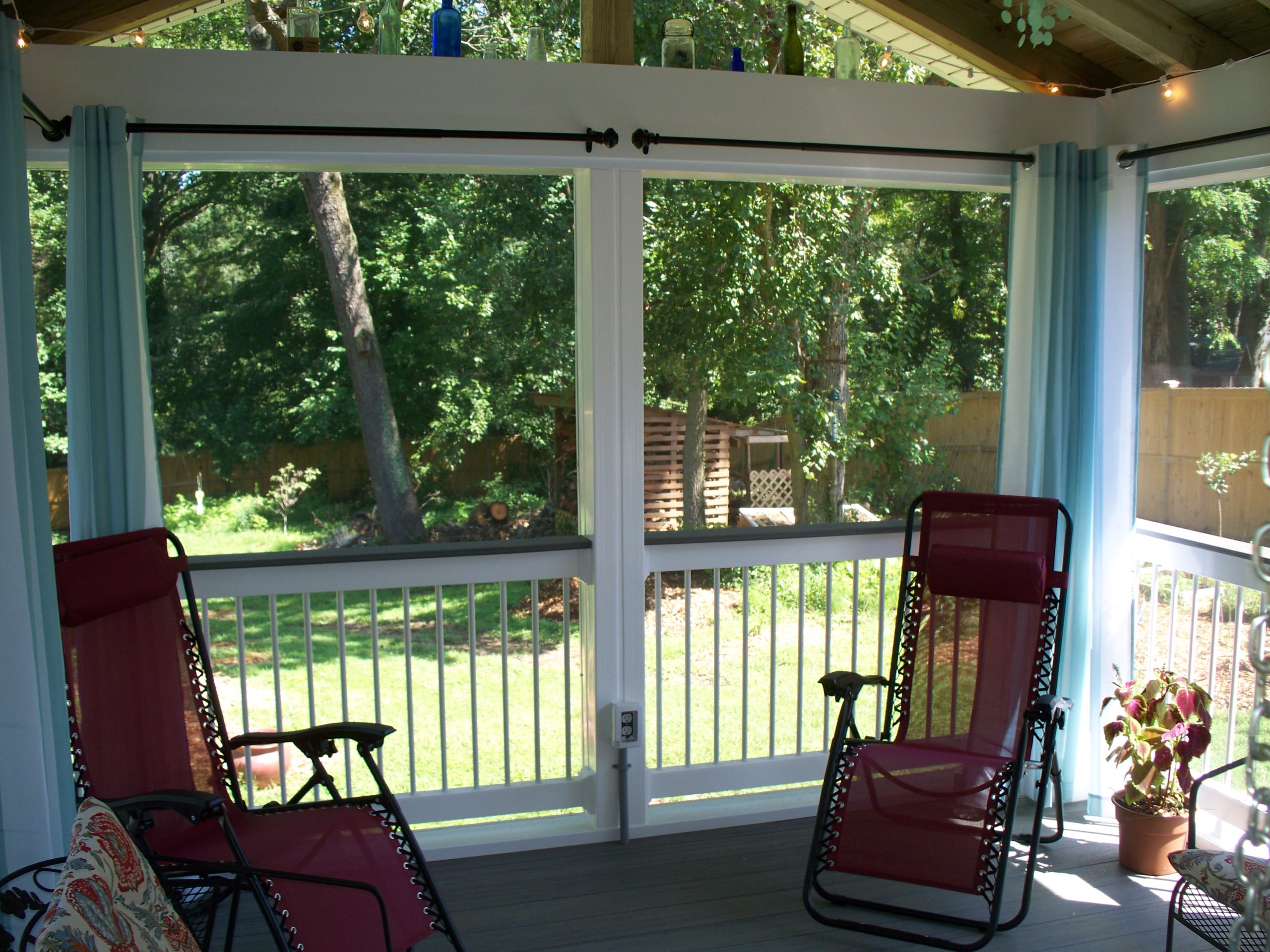 Screened Porches - Fence & Deck Connection
