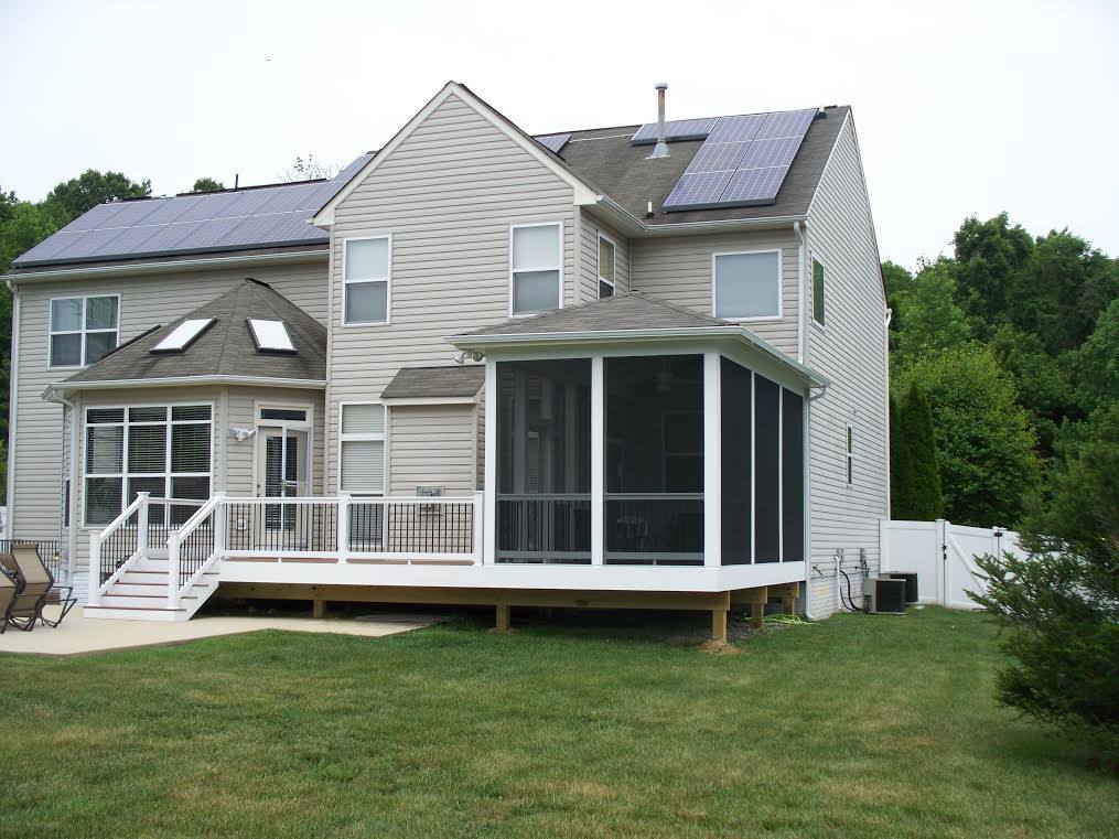 Screened Porches - Fence & Deck Connection