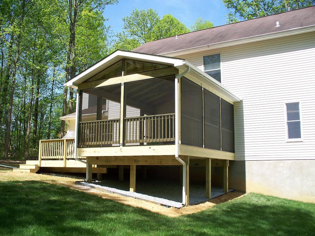 Screened Porches - Fence & Deck Connection