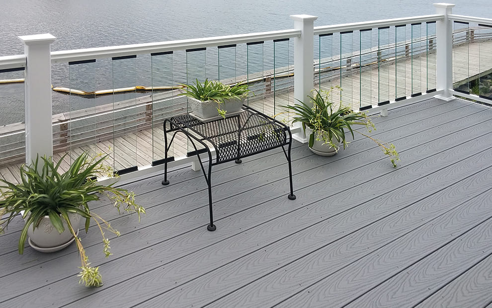 Decks – Railing Options - Fence & Deck Connection