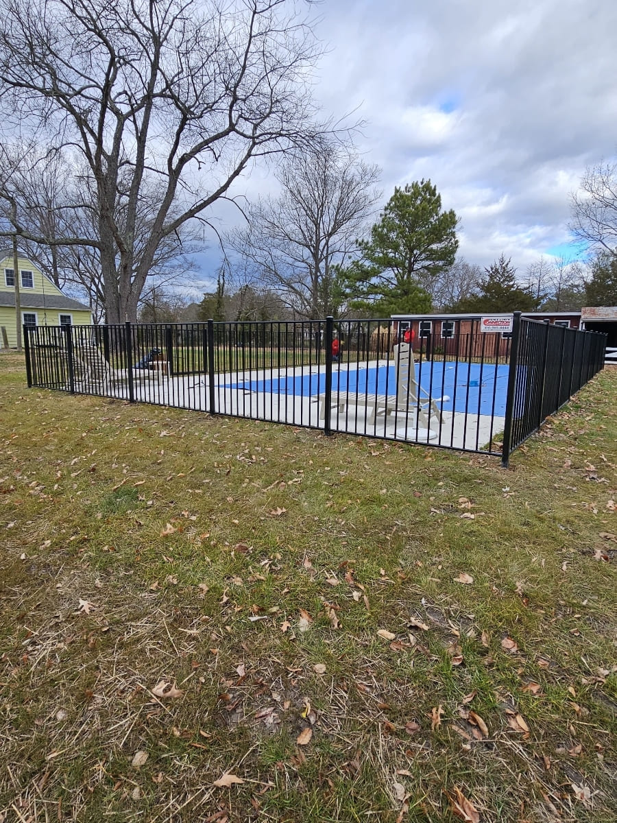 Fences – Pool Fencing - Fence & Deck Connection