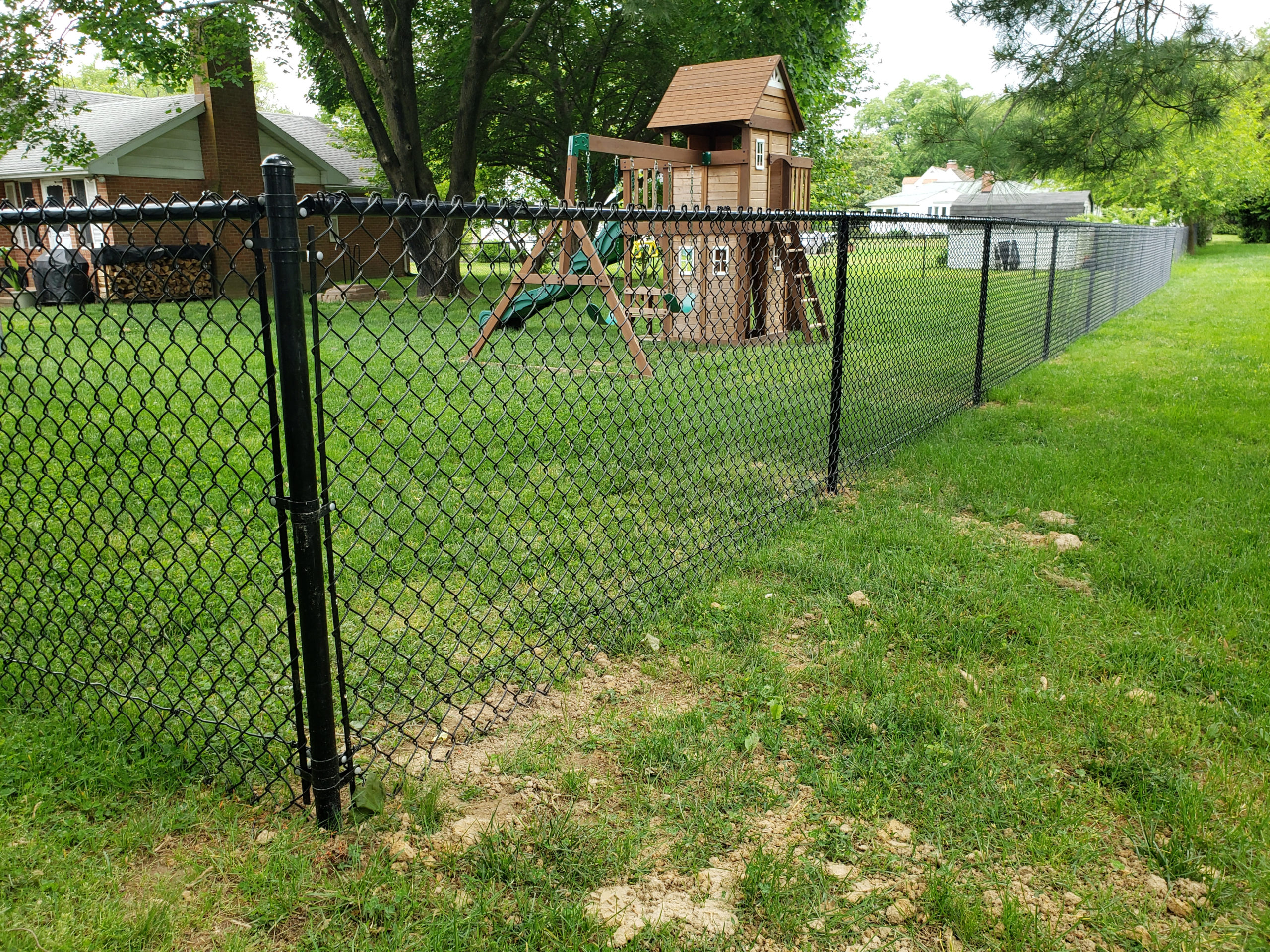 Fences – Chain Link - Fence & Deck Connection