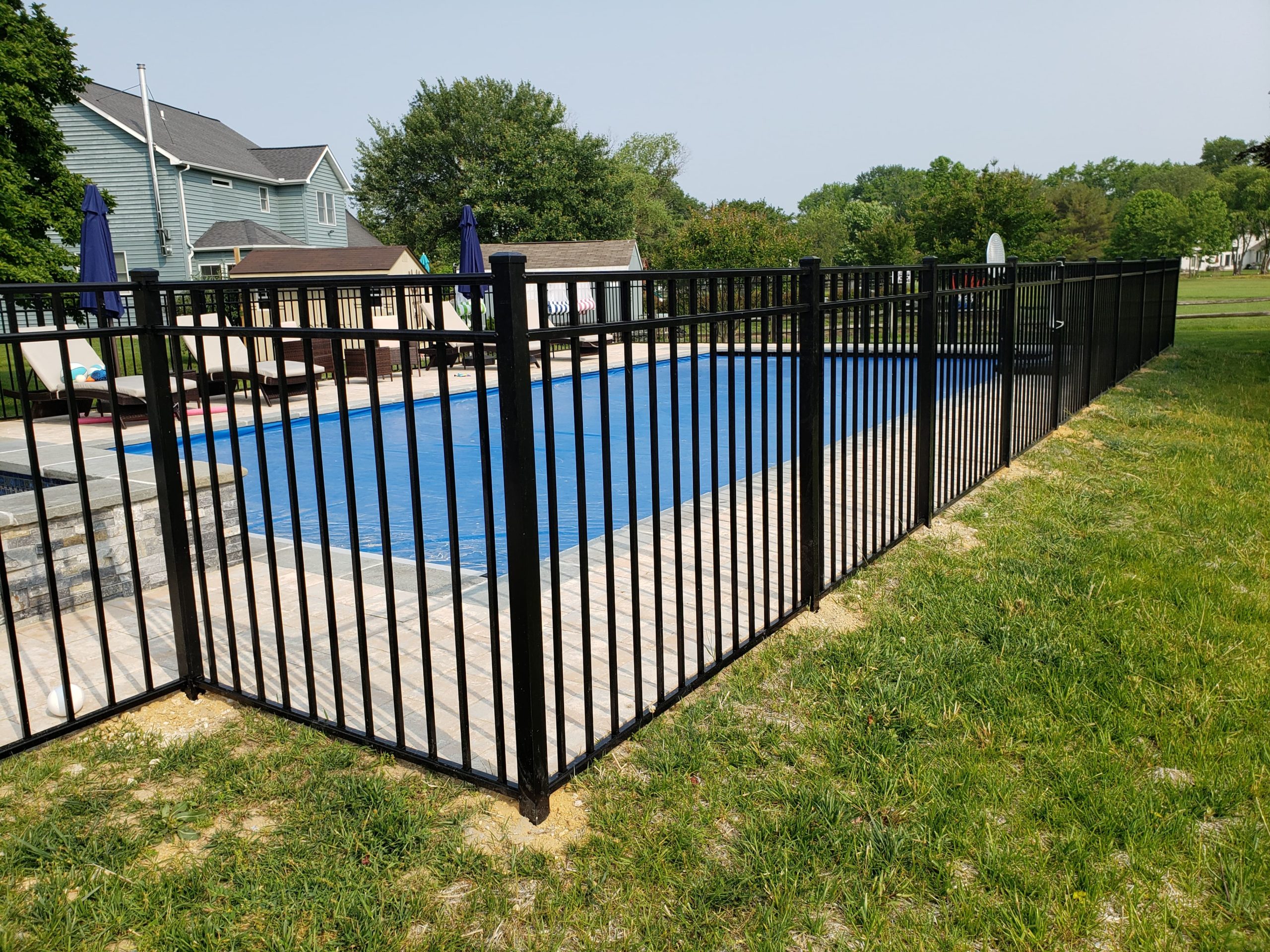 Fences – Pool Fencing - Fence & Deck Connection