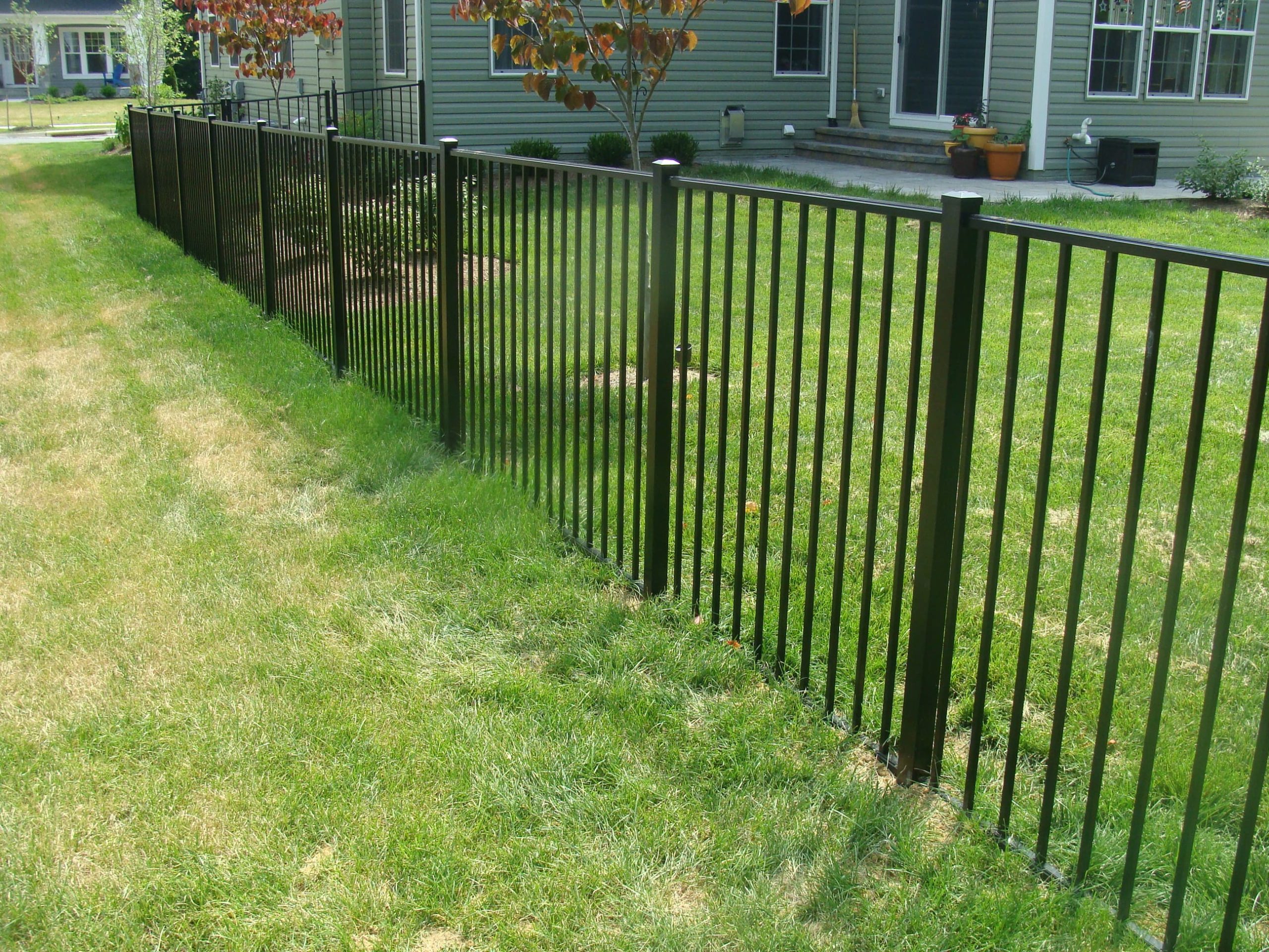 Fences – Aluminum Fences - Fence & Deck Connection