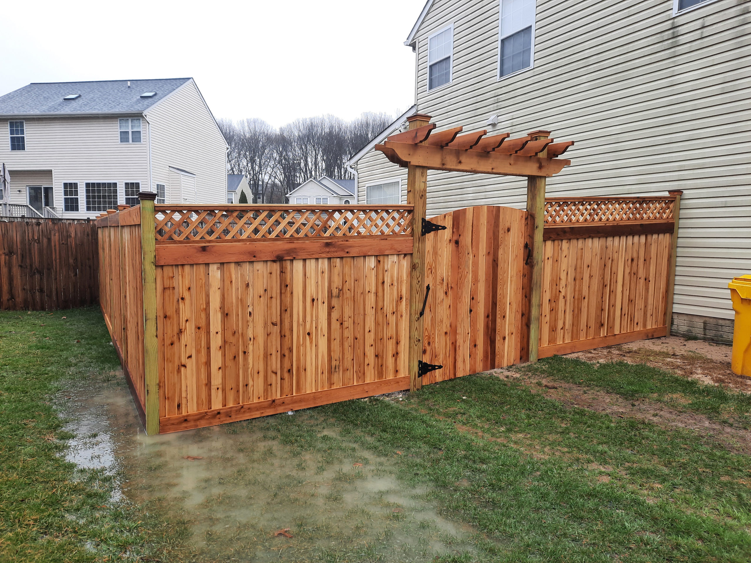 Fences – Cedar Fences - Fence & Deck Connection
