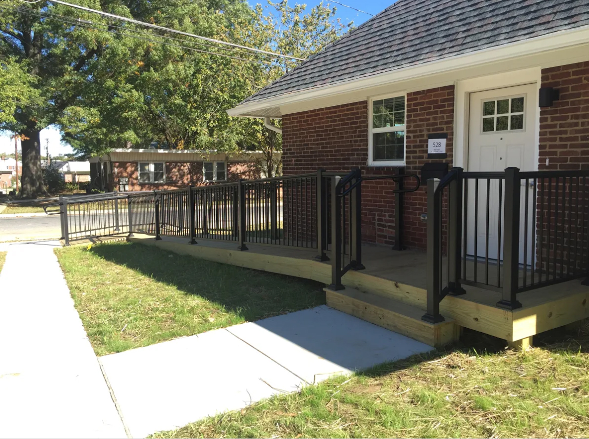 Commercial Walkways, Railings & Ramps - Fence & Deck Connection