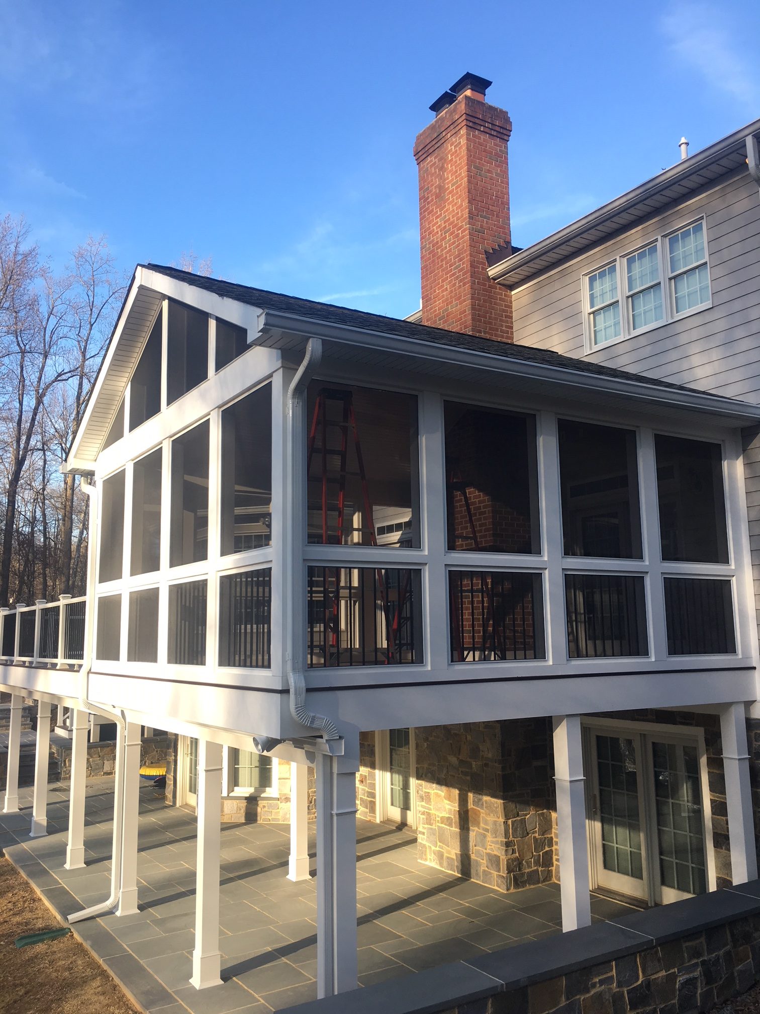 Screened Porches - Fence & Deck Connection