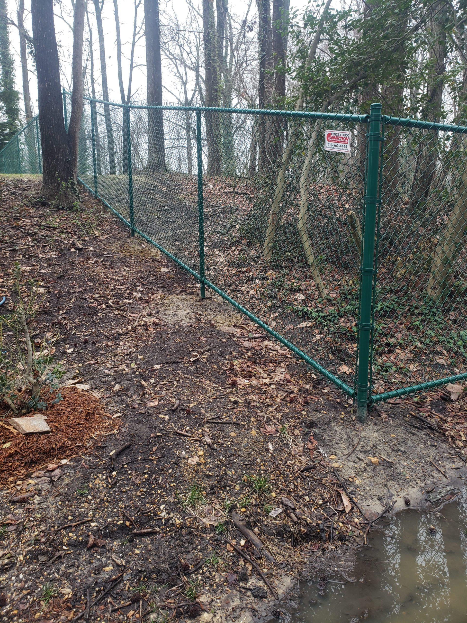 Fences – Chain Link - Fence & Deck Connection