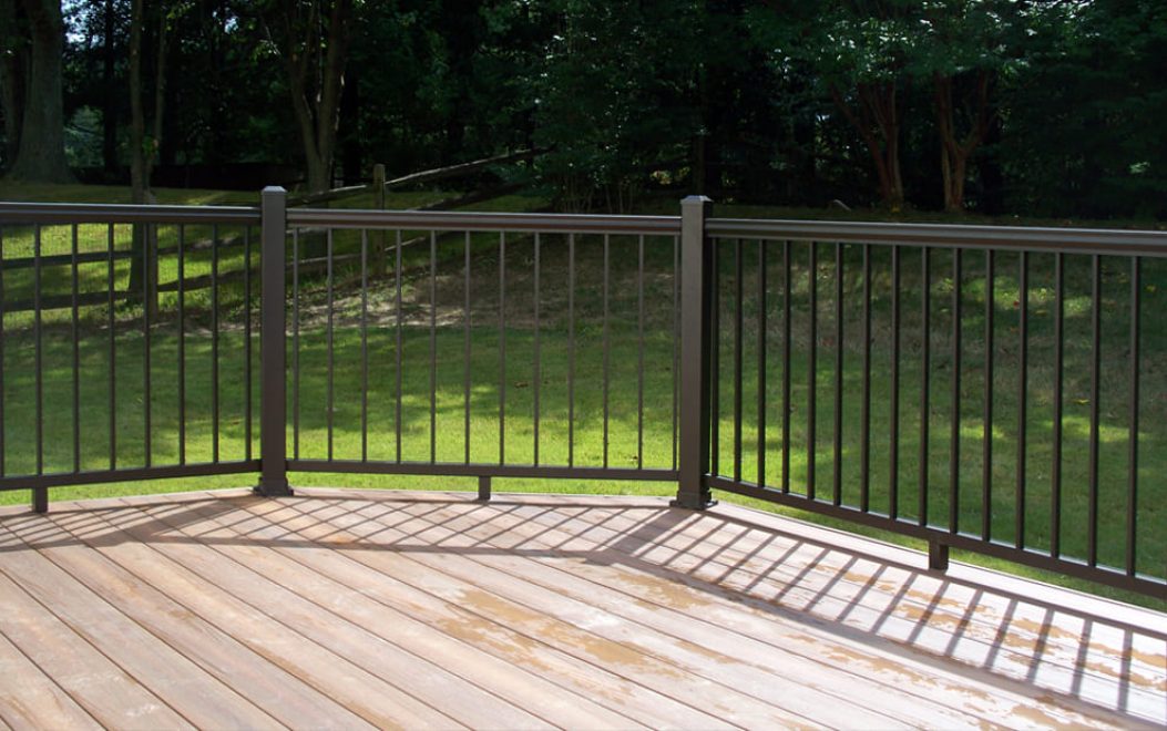 Decks – Railing Options - Fence & Deck Connection