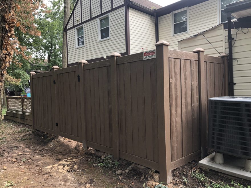 Fences – Simtek Fences - Fence & Deck Connection